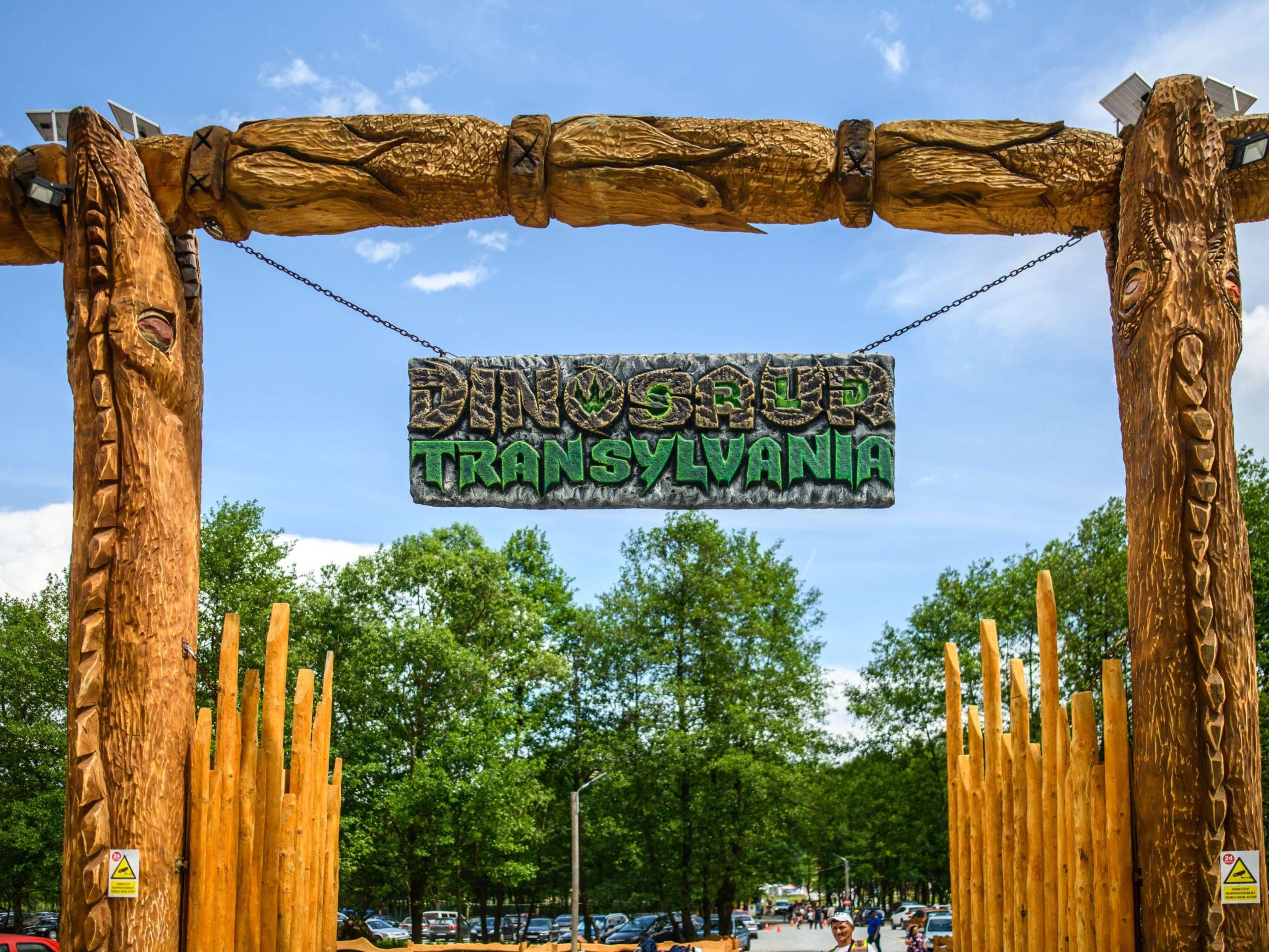 Dinosaur World Transylvania ,o locatie unica si originala din Țara ...